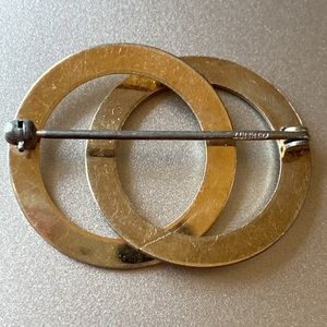 Krementz | Jewelry | Vintage Signed Krementz Circle Brooch Pin | Poshmark